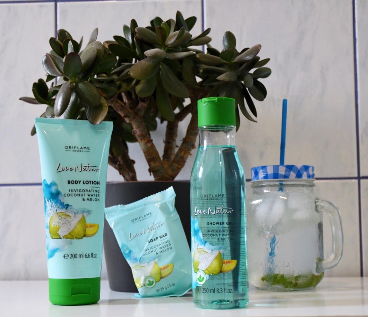 Oriflame Invigorating coconut water & Melon set - Just Ajda